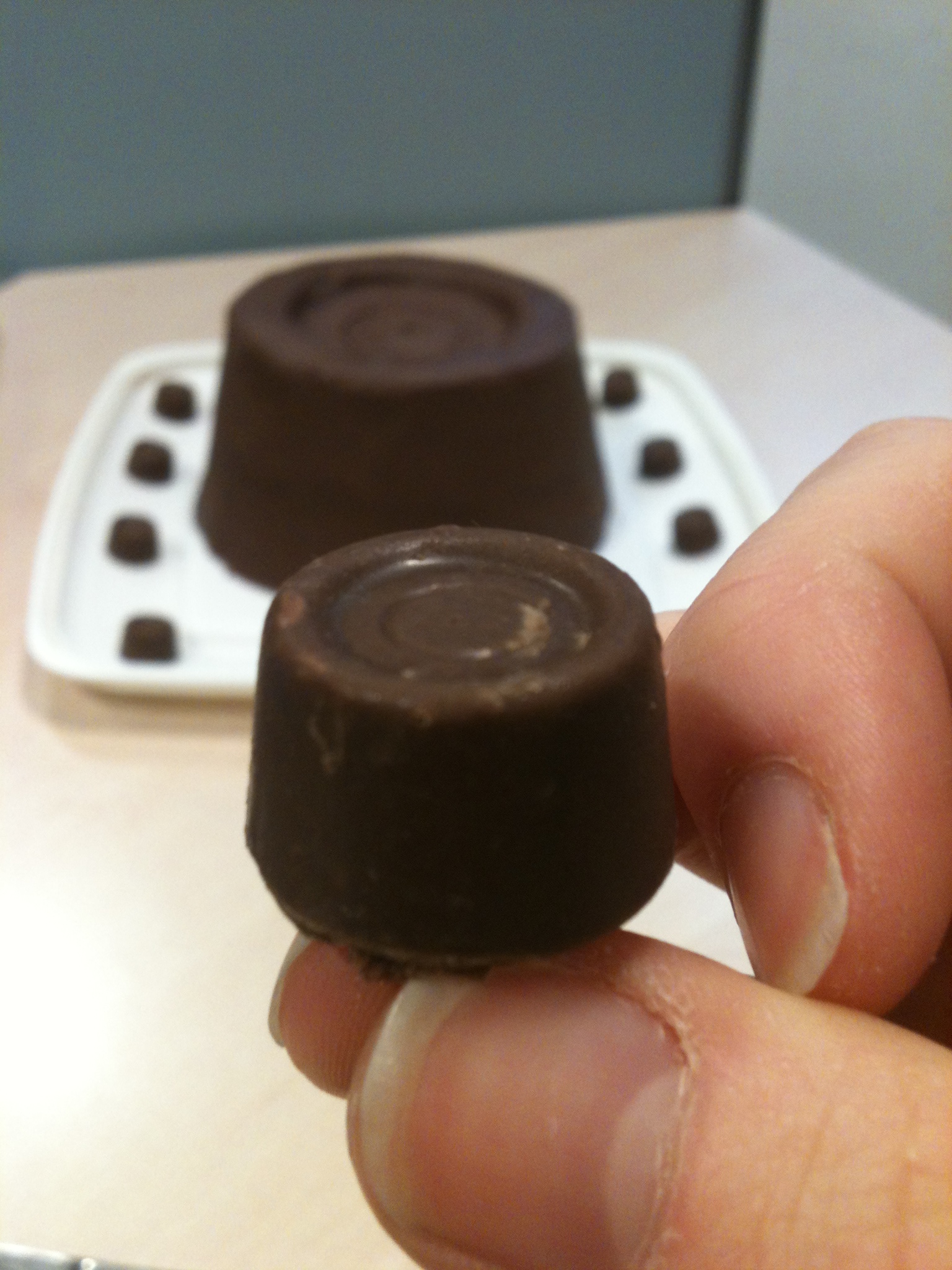 Giant Rolo – Chocolate Brownie and Caramel Cake | Gloverly Cupcakes