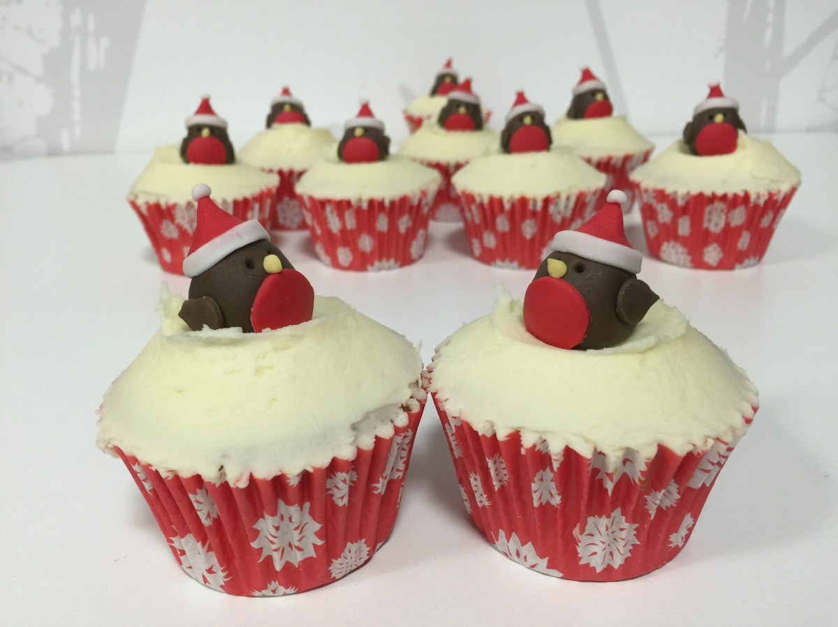 Rockin’ Robin Cupcakes | Gloverly Cupcakes